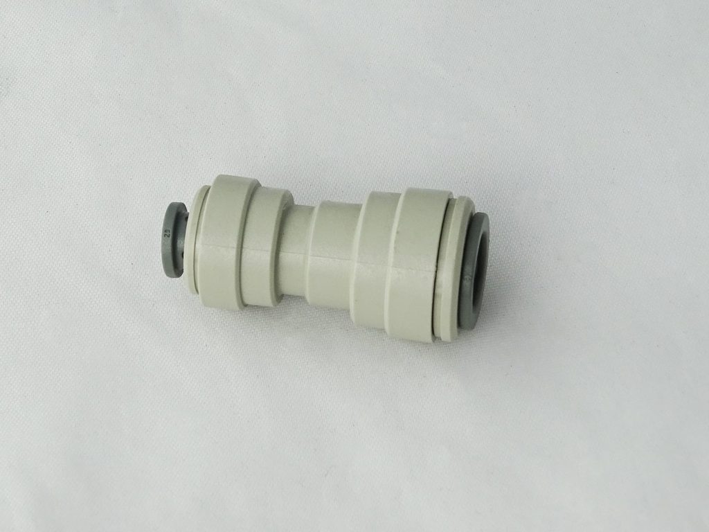 Fitting, Speedfit Reducer 3/8″ x 1/4″ – Pure Water, Inc.